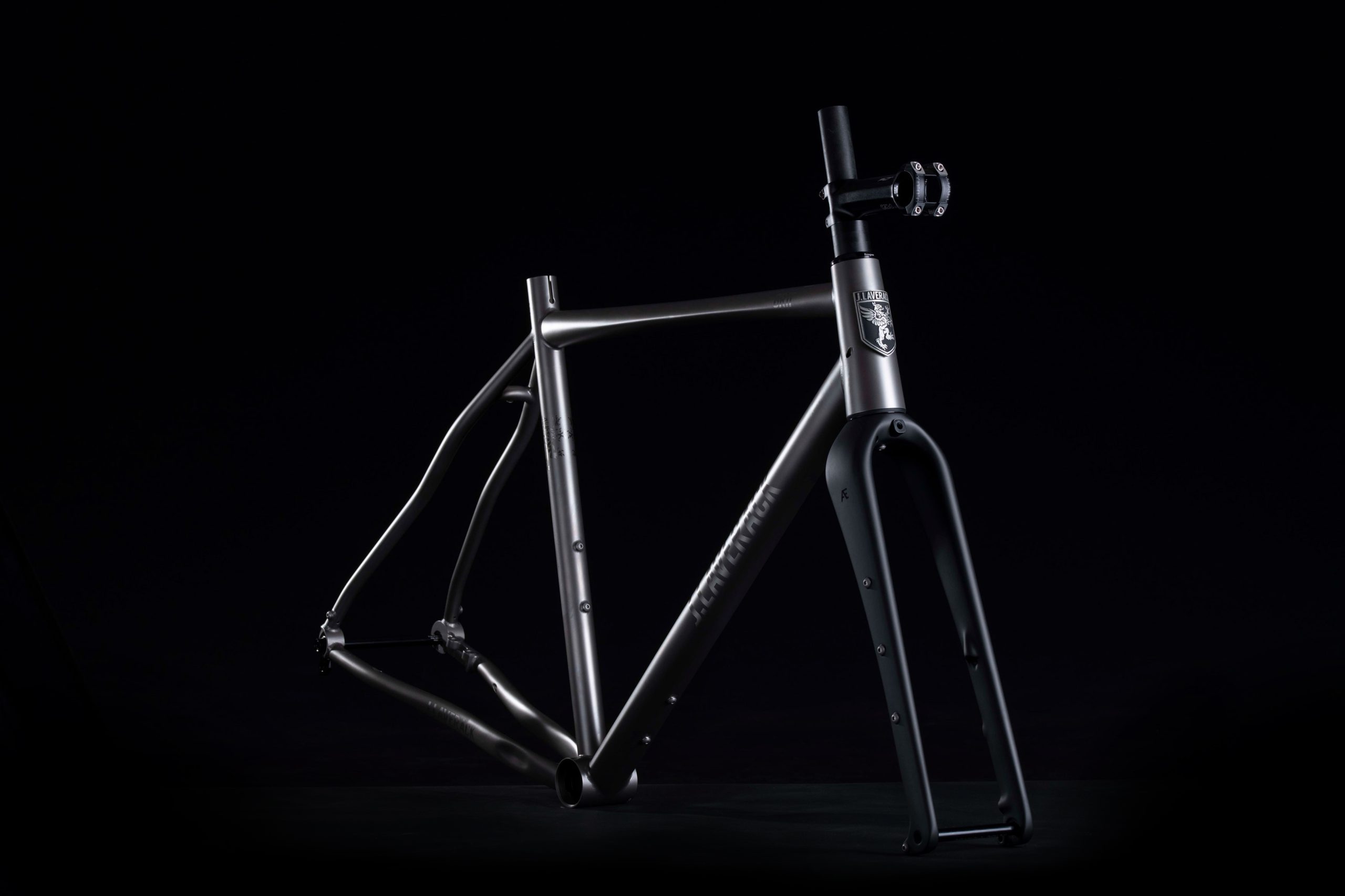 GRiT WITH WIRELESS CABLE ROUTING - SIZE 54cm - J.Laverack Bicycles