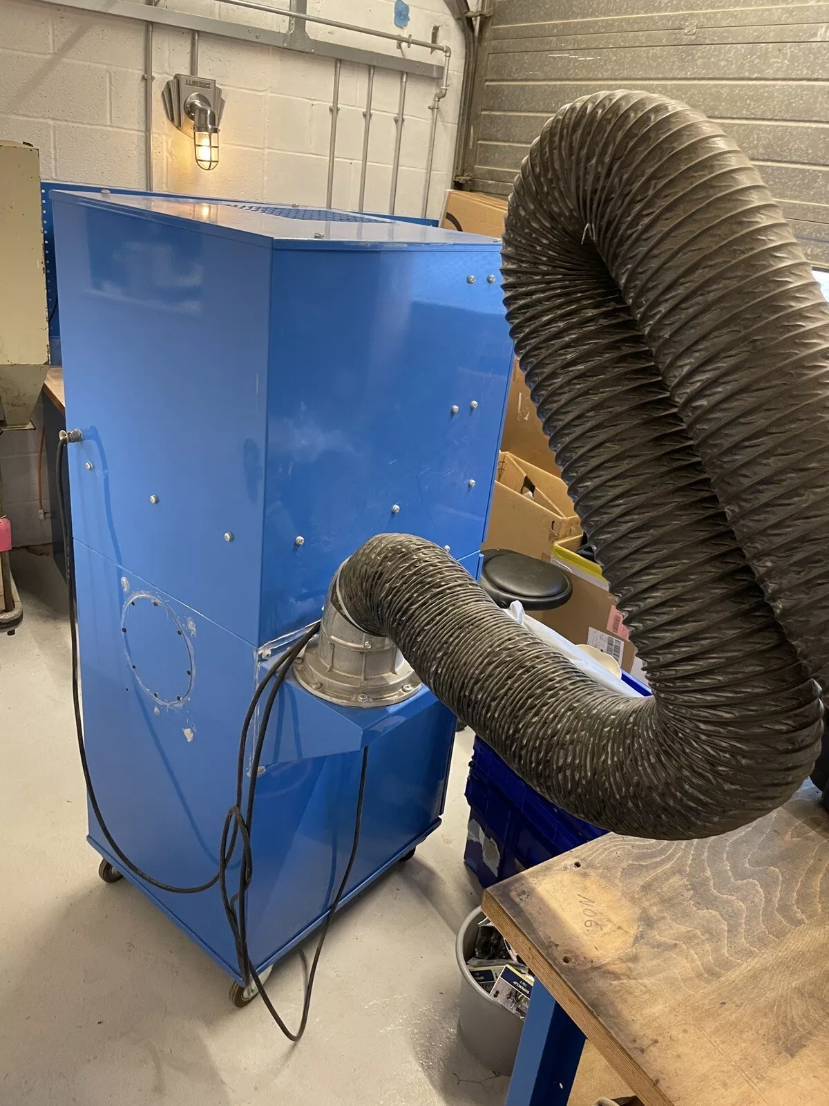 Donaldson Torit Dust Collector / Extractor VS 1200 - J.Laverack Bicycles