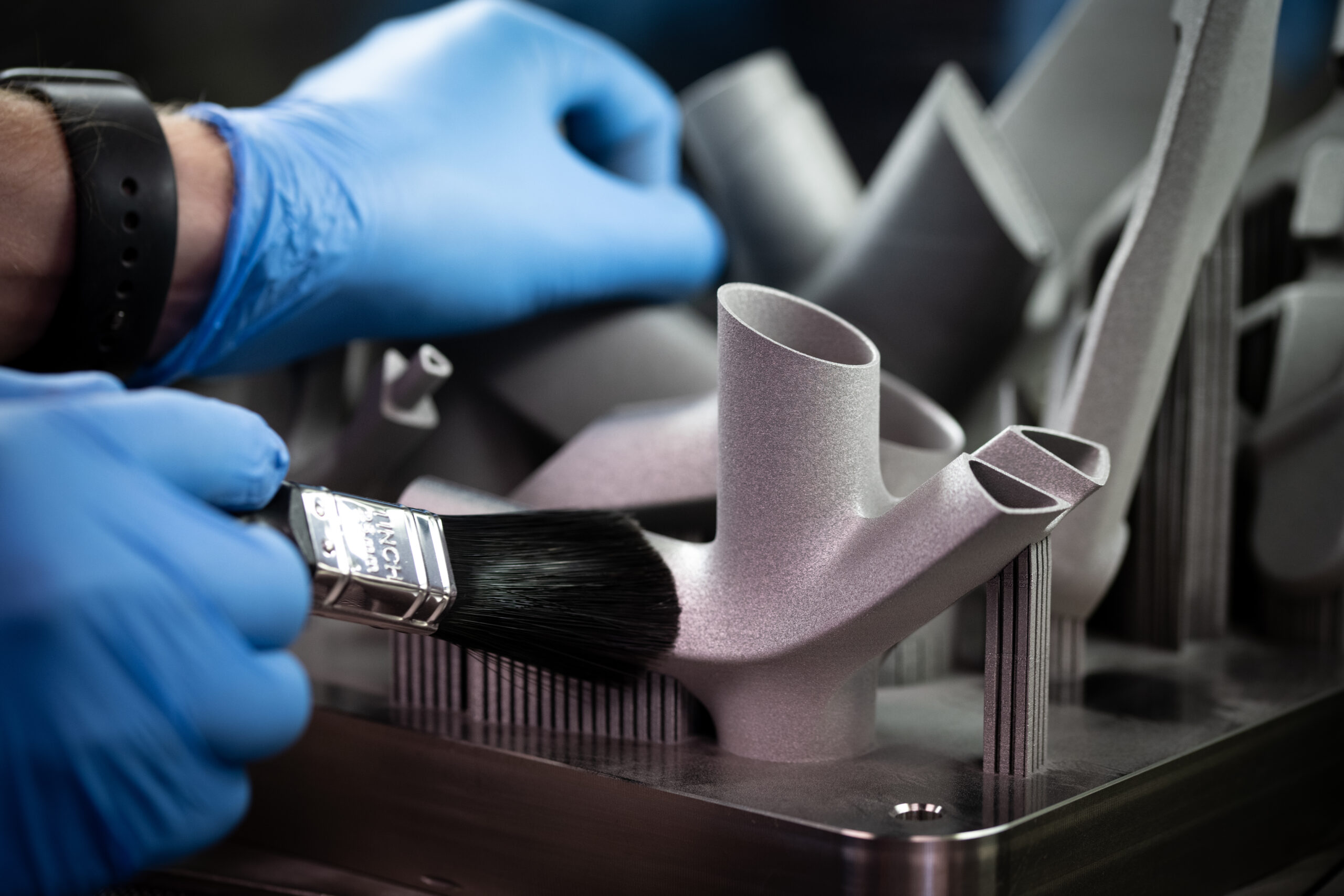 J.Laverack Aston Martin .1R - 3D Printing Ti Components - J.Laverack ...